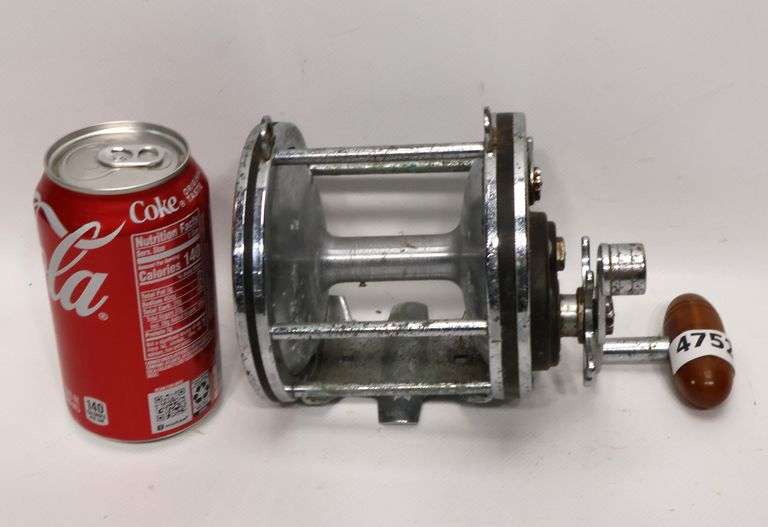 Vintage Penn Senator 9/0 Fishing Reel - Dixon's Auction at Crumpton