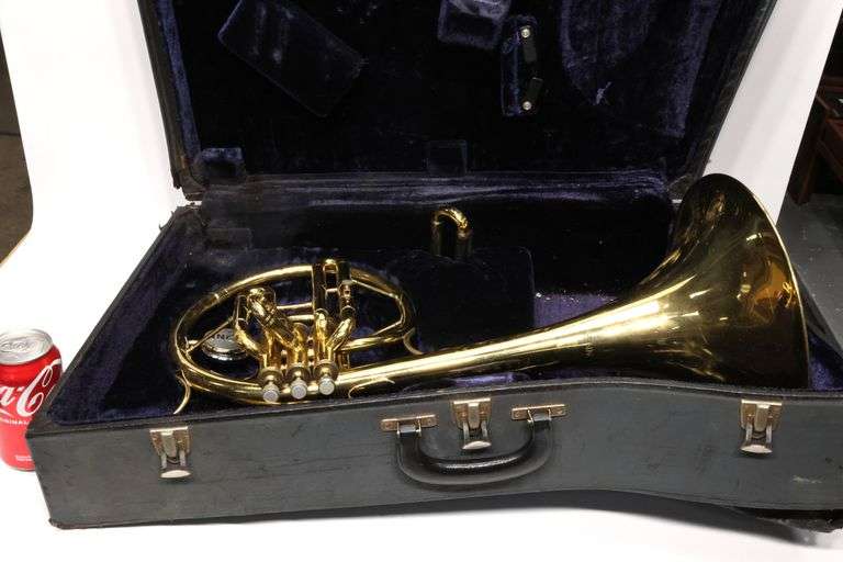 Vintage Conn 16-E Mellophone with Case - Dixon's Auction at Crumpton
