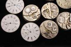 Tray Lot of Pocket Watch Movements - Dixon's Auction at Crumpton
