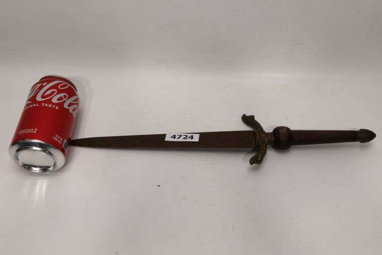 Antique Dagger with Brass Dog & Boar - Dixon's Auction at Crumpton