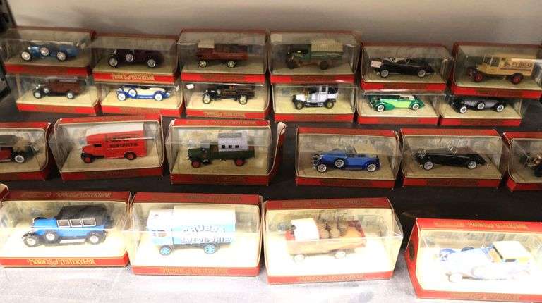 Lot of Matchbox Models of Yesteryear Collector Cars - Dixon's Auction ...