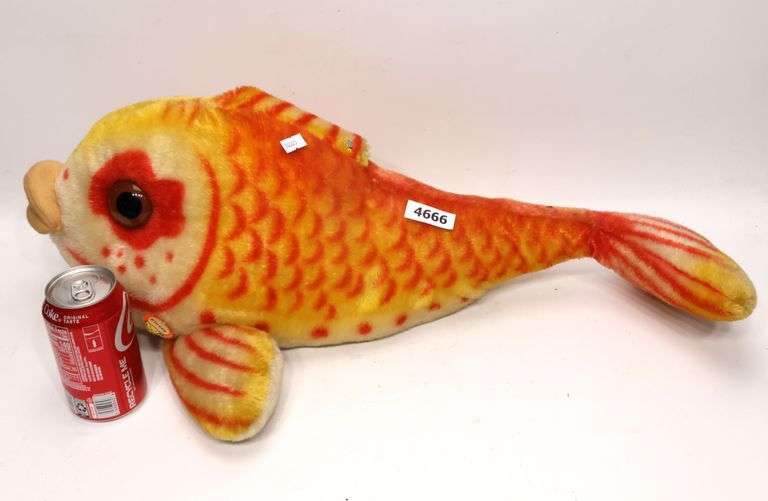 Vintage Steiff Stuffed Fish - Dixon's Auction at Crumpton