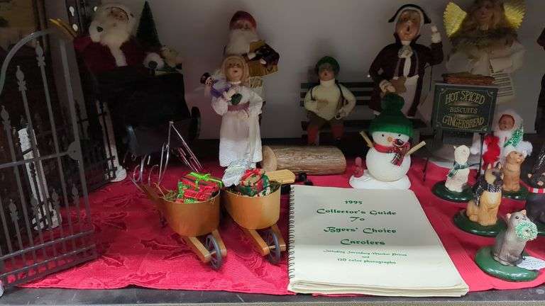 Vintage Byers Choice Caroler Figures, Animals & Christmas Decor - Dixon ...