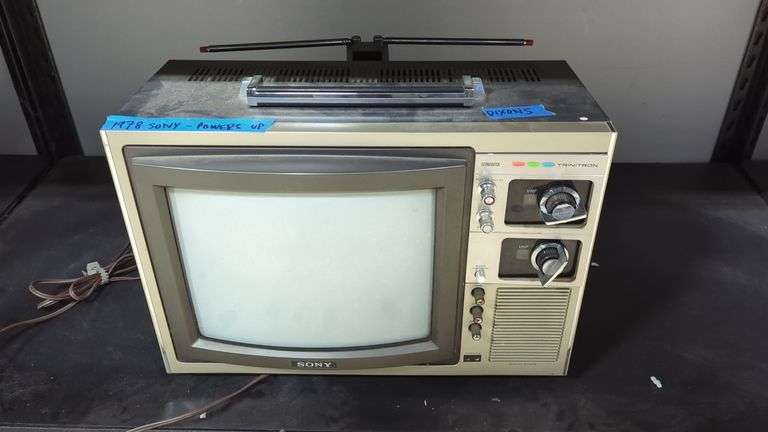 Vintage 1978 Sony TV - Dixon's Auction at Crumpton