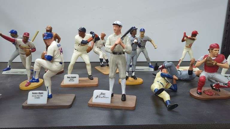 Collection of Baseball Player Figurines - Dixon's Auction at Crumpton