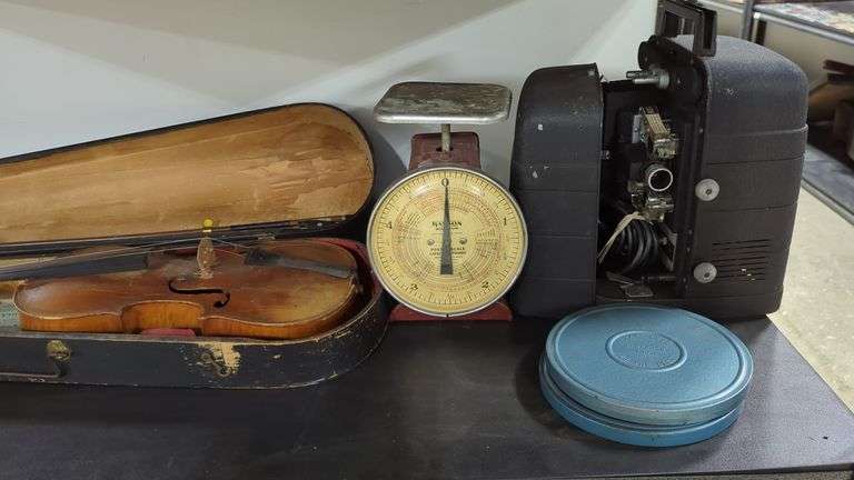 Antique Violin, Case, Metronome, Scale Etc. - Dixon's Auction at Crumpton