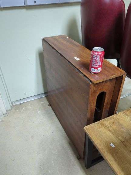 Vintage Tuckaway Table - Dixon's Auction at Crumpton