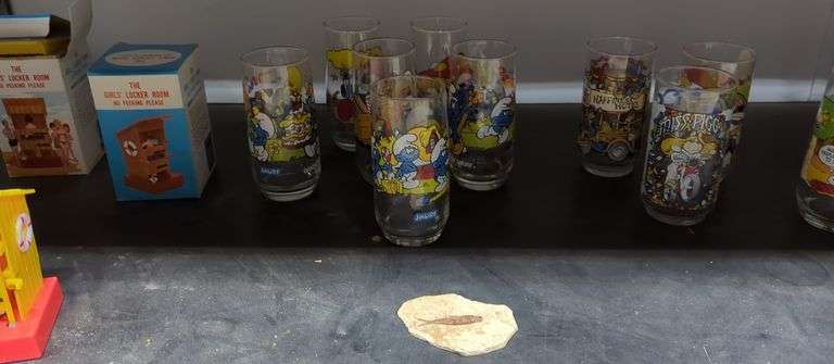 Collection of Vintage Smurf Glasses & Locker Room Novelty Toy Etc ...