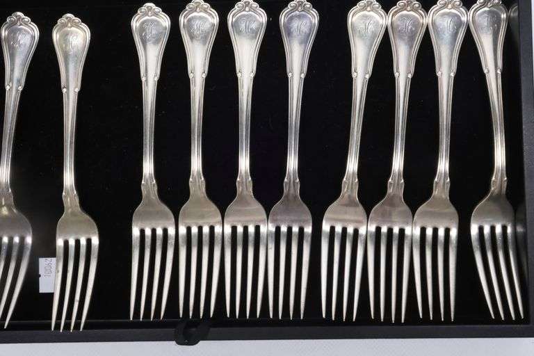 Sterling Silver Fork Lot 19.5 ozt - Dixon's Auction at Crumpton