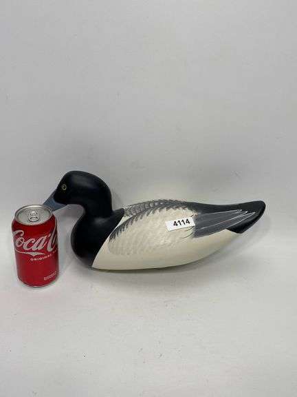 Dave Walker Bluebill Duck Decoy - Dixon's Auction at Crumpton
