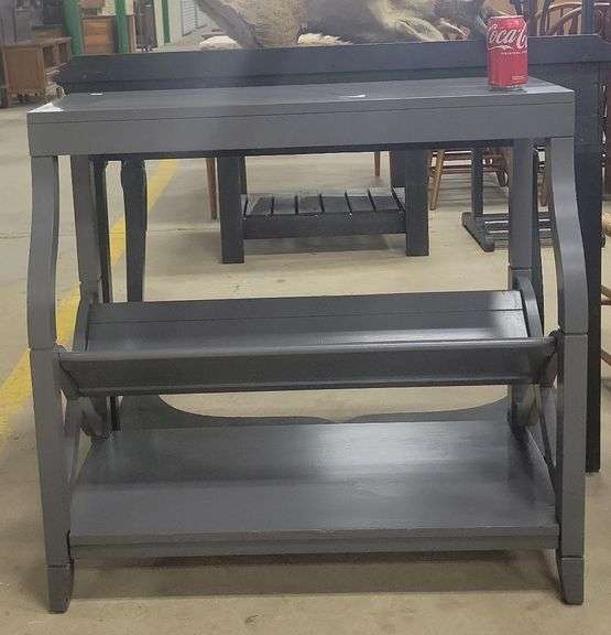 Modern Painted Console - Dixon's Auction at Crumpton