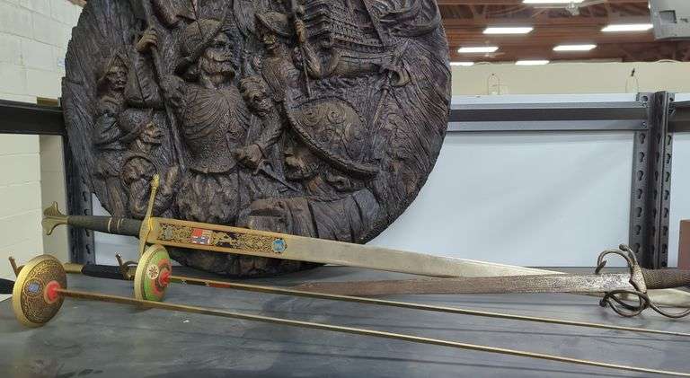Conquistador Wall Plaque, Fencing & Medieval Swords - Dixon's Auction ...