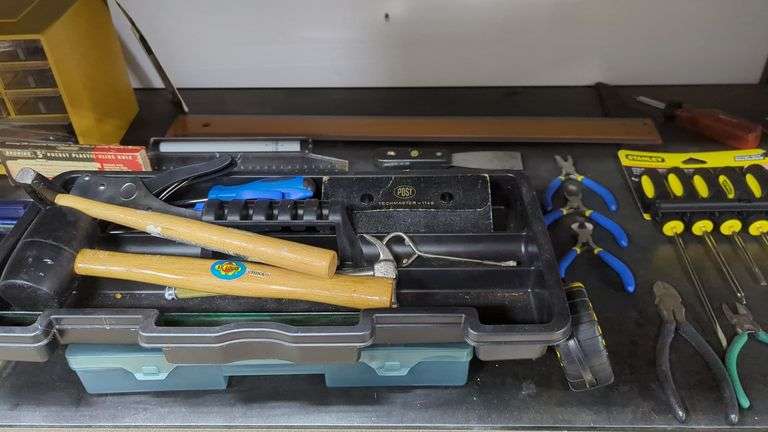 Lot of Hand Tools, Screwdrivers, Happer Etc. - Dixon's Auction at Crumpton