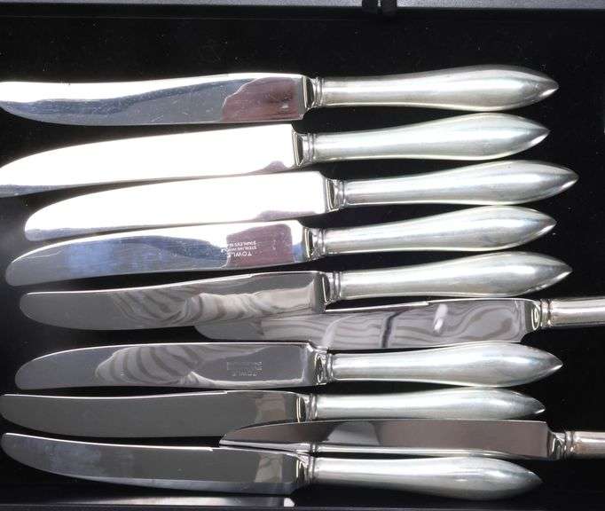(3) Trays of Sterling Silver Handled Flatware 19.5 ozt - Dixon's ...