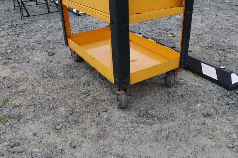 *NO STORAGE* Mac Rolling Tool Cart - Dixon's Auction at Crumpton
