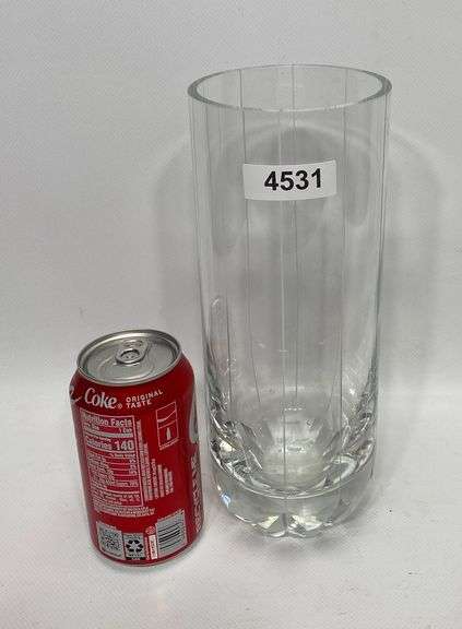 Strobach Crystal Vase - Dixon's Auction at Crumpton