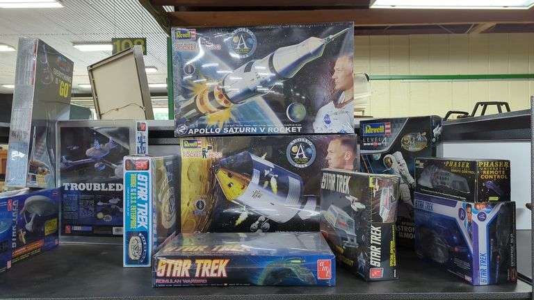 Collection of Space, Rocket & Star Trek Models - Dixon's Auction at ...