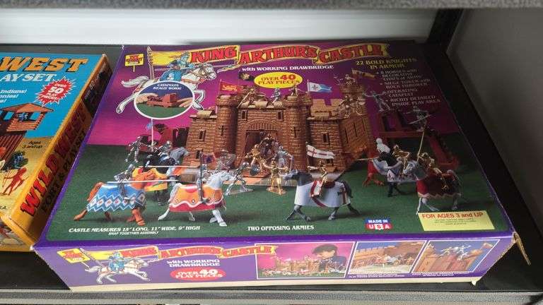 Vintage Marx Playsets, Wild West & King Arthur Toys - Dixon's Auction ...
