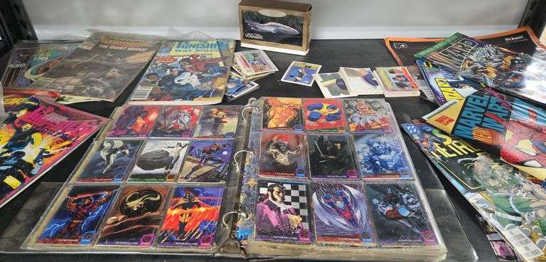 Collection of Comic Books and Superhero / Villain Collector Cards ...