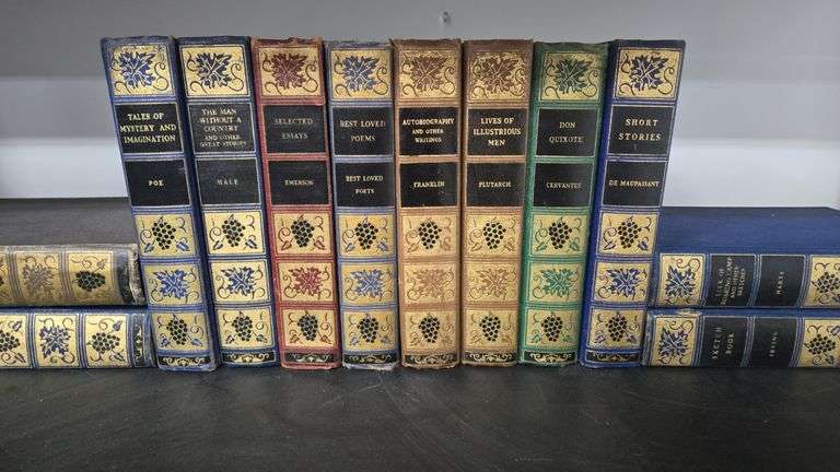 Lot of Vintage Classic Short Story Books - Dixon's Auction at Crumpton