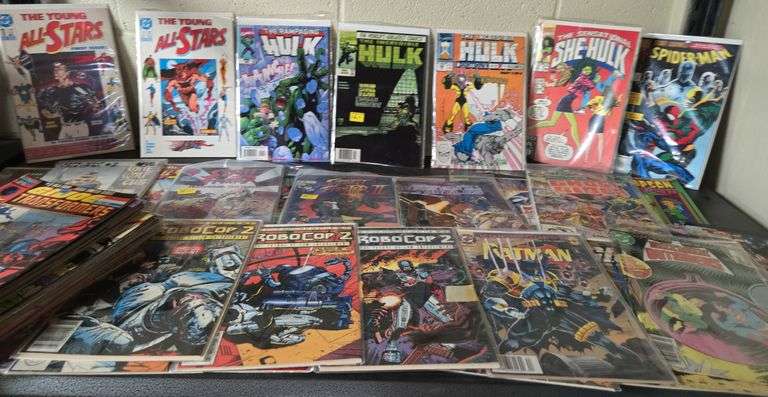 Lot of Comic Books - Dixon's Auction at Crumpton