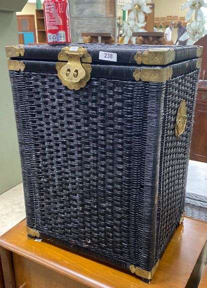 Wicker Clothes Hamper - Dixon's Auction at Crumpton