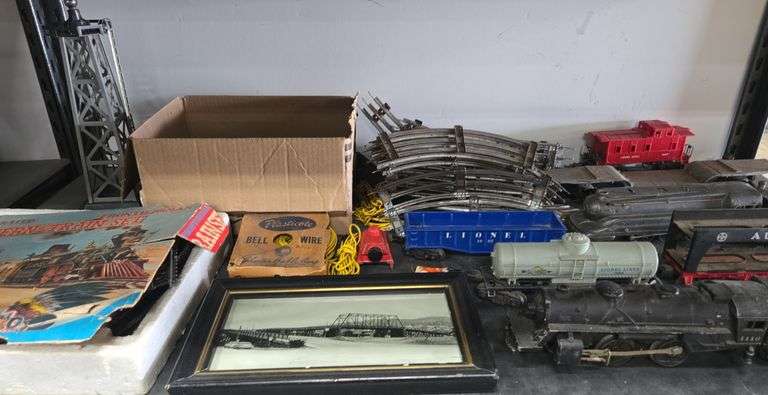 Lot Vintage Lionel Trains, Track, Western Train Set & Parts - Dixon's ...