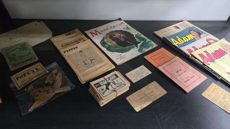 Lot of Vintage Risque & Naughty Men's Books, Magazines, Jokes - Dixon's ...