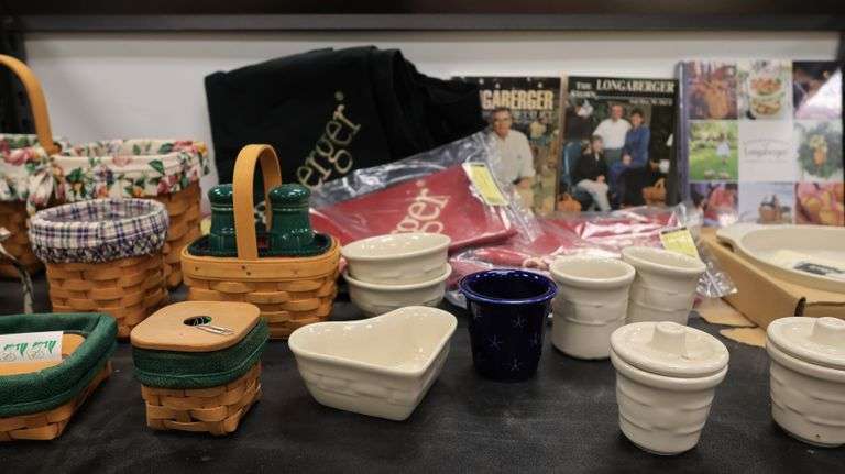 Lot Miniature Longaberger Baskets, Pottery & Books - Dixon's Auction at ...