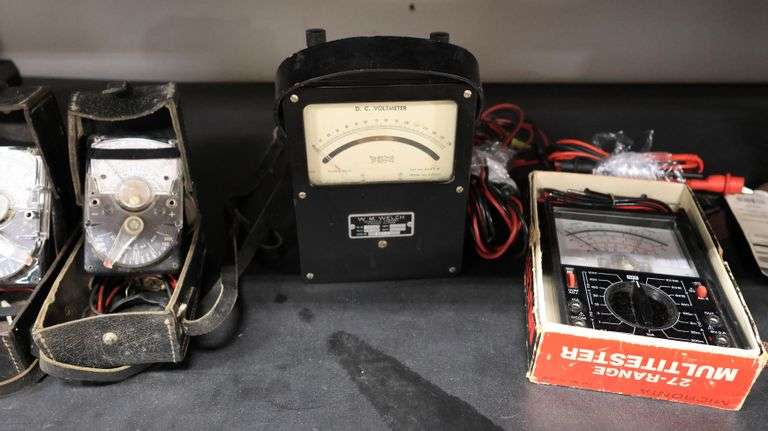 Collection of Gauges & Meters - Dixon's Auction at Crumpton