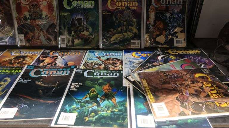 Lot Vintage Conan Saga Magazine Comics - Dixon's Auction at Crumpton