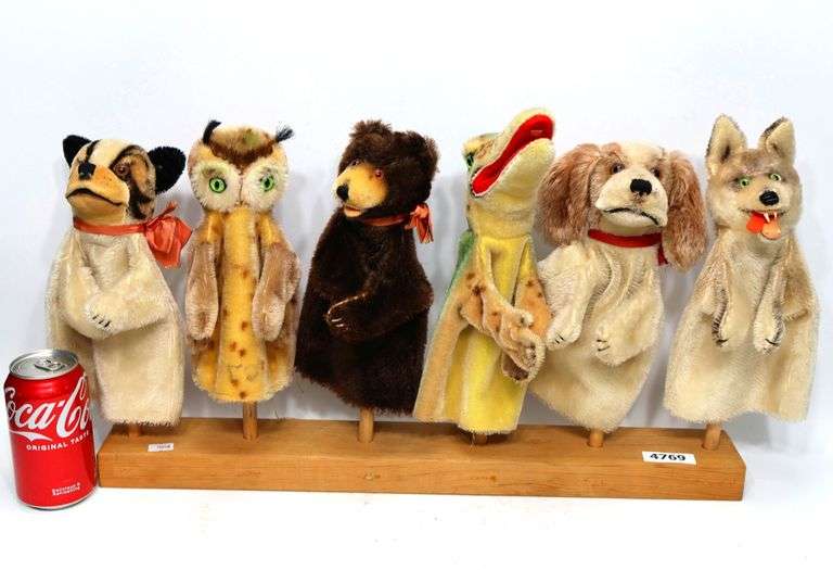 6 Vintage Steiff Puppets - Dixon's Auction at Crumpton