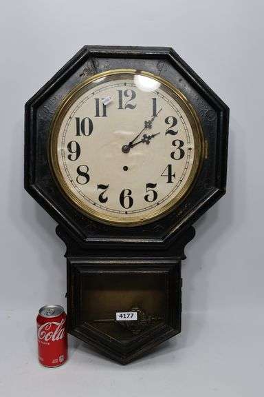 Antique Regulator Clock - Dixon's Auction at Crumpton