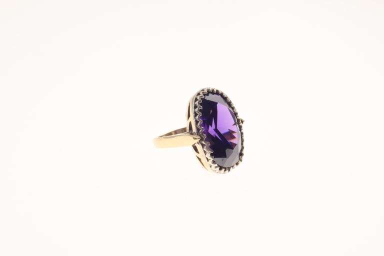14k Gold Purple Stone Ring 11.5g - Dixon's Auction at Crumpton