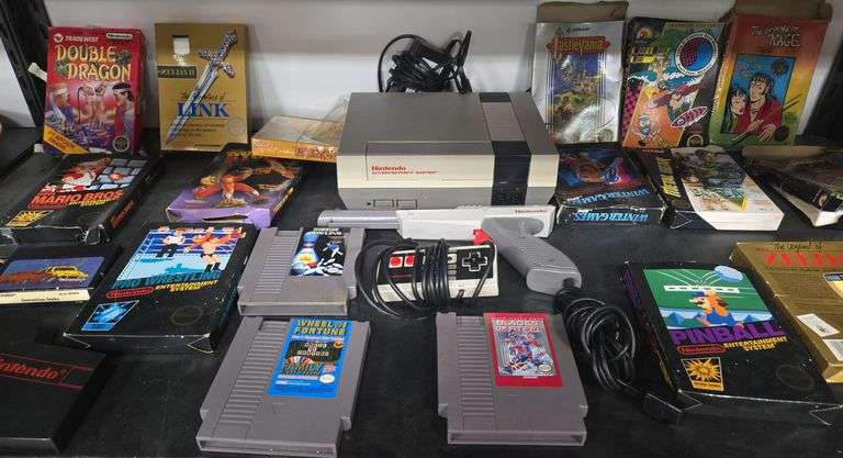 Lot Vintage Nintendo Nes Gaming System, Games & Boxes (All Boxes Are ...