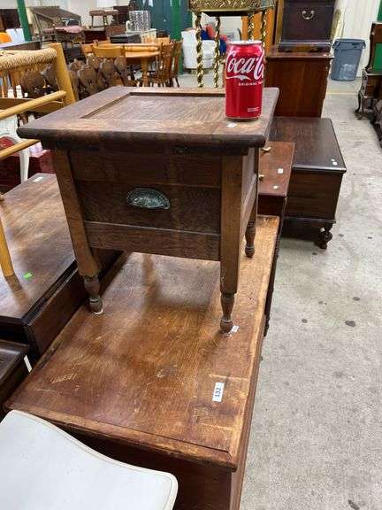 Antique Oak Commode - Dixon's Auction at Crumpton