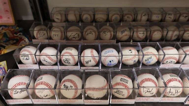 Collection of Signed Baseballs - Dixon's Auction at Crumpton