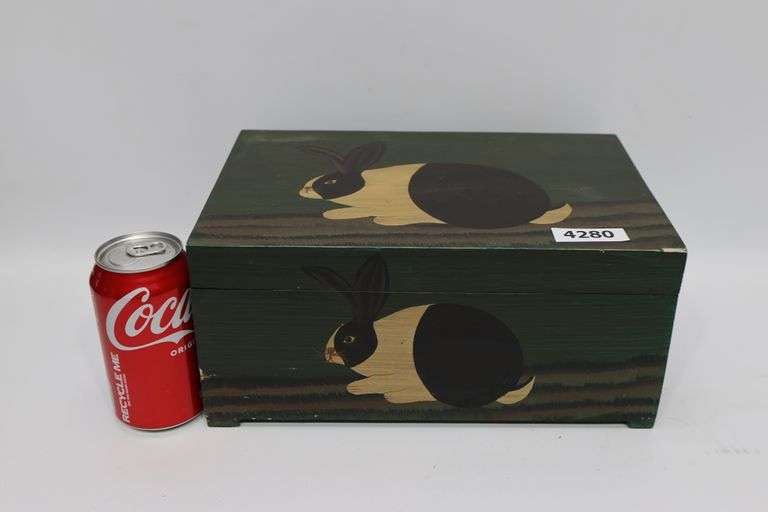 Folk Art Painted Rabbit Box-Chip to Edge - Dixon's Auction at Crumpton