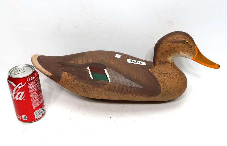 R. Madison Mitchell 1977 Mallard Duck Decoy - Dixon's Auction at Crumpton