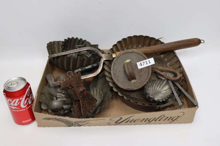 Lot of Antique Primitive Tin & Metal Kitchenware - Dixon's Auction at ...