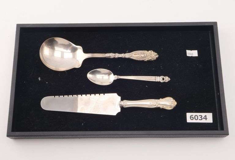 Sterling Silver Teaspoon and 2 Sterling Silver Handled Serving Pieces ...