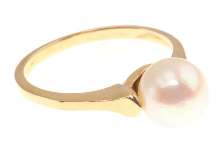 14k Gold Pearl Ring 2.1g - Dixon's Auction at Crumpton