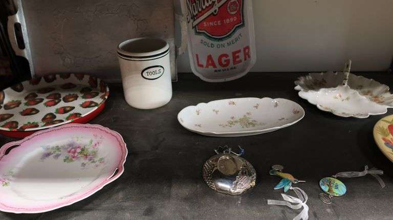 Lot Vintage MCM Aluminum Tray, China Dishes, Beer Sign Etc. - Dixon's ...