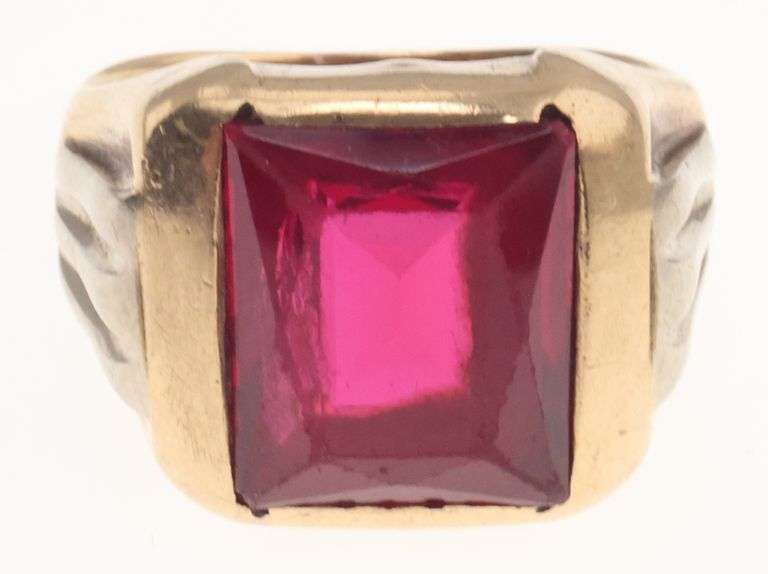 10k Gold Vintage Lab Ruby Ring 7.1g (Stone Chipped) - Dixon's Auction ...