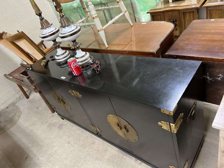 MCM Black Lacquer Server - Dixon's Auction at Crumpton