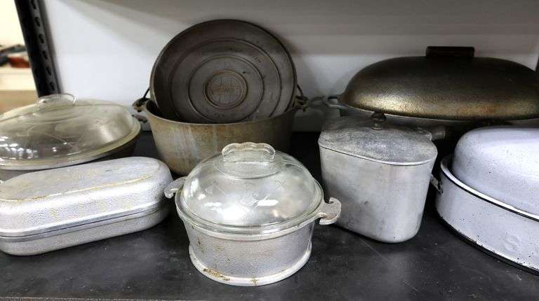 Lot of Vintage Griswold, Guardian Ware Cook Pots & Savory Enamelware ...