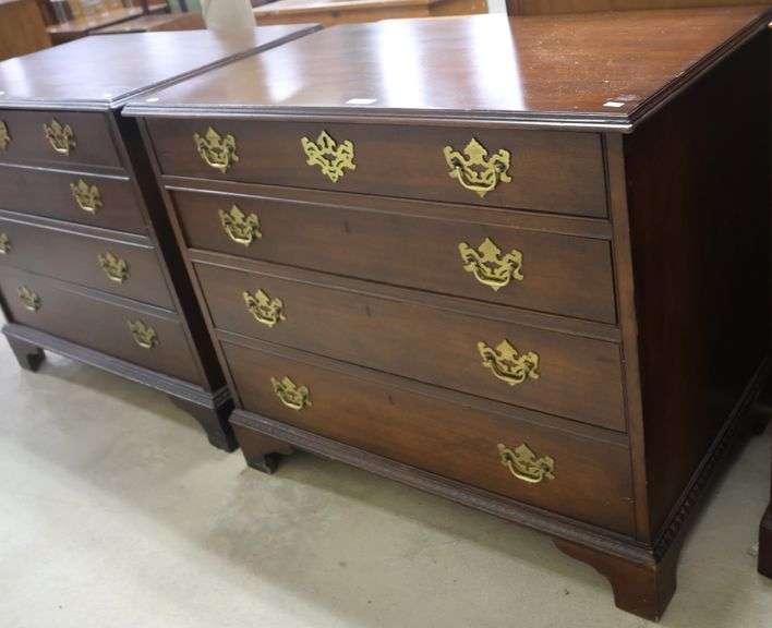 Baker George III Style Mahogany Chest - Dixon's Auction at Crumpton