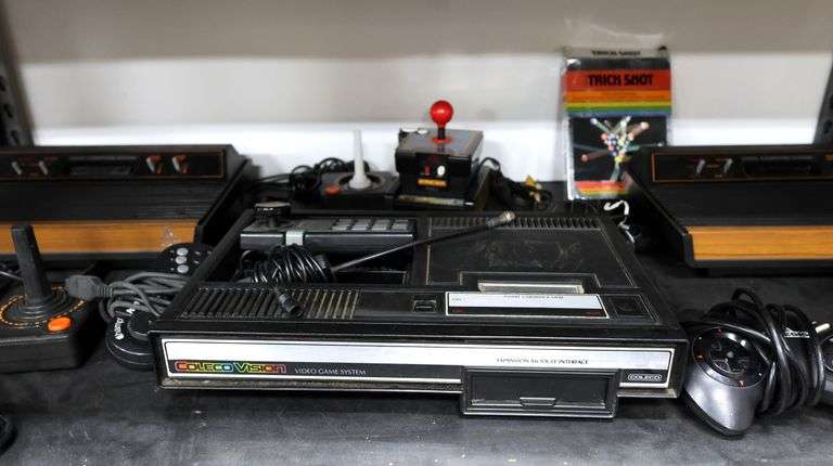 Lot Vintage Coleco Vision & Atari Video Game Consoles - Dixon's Auction ...
