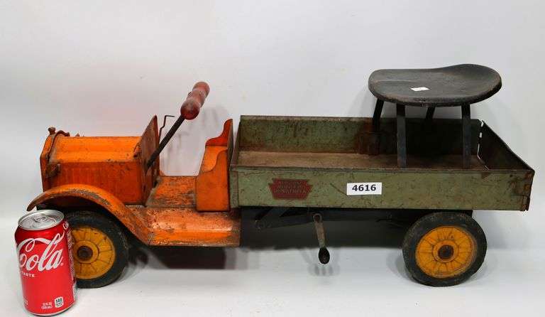 Antique Keystone Ride on Dump Truck Toy - Dixon's Auction at Crumpton