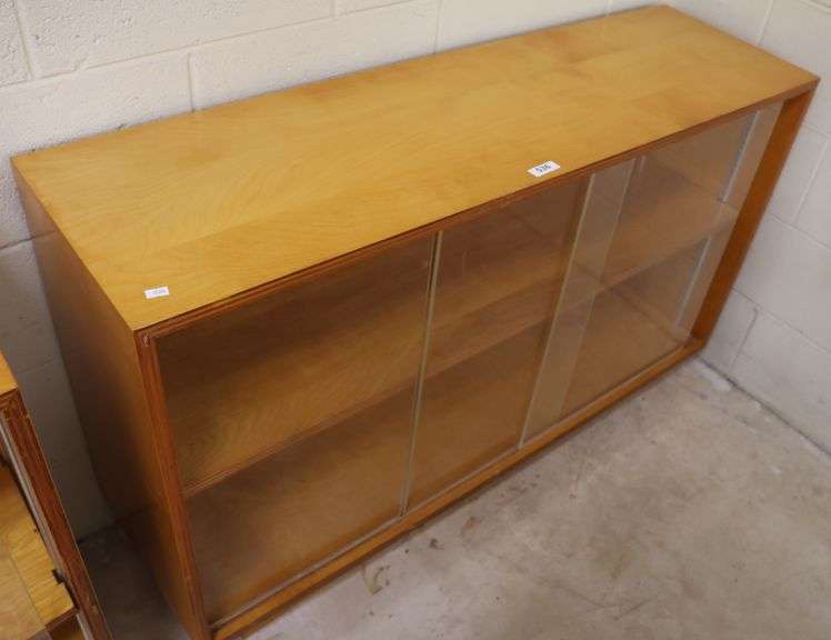MCM Maple Bookcase - Dixon's Auction at Crumpton